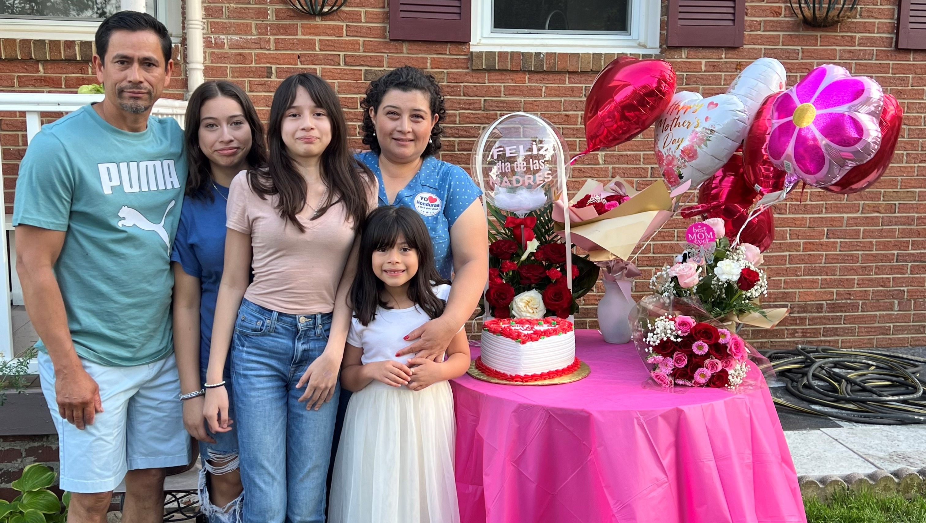 Fundraiser for Wendy Perdomo Ulloa by Ivey Lane Team : Celfin and Wendy
