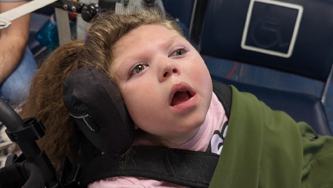 Fundraiser for April Nesin by Michelle Nesin Hunt : Effie Nesin Needs You!