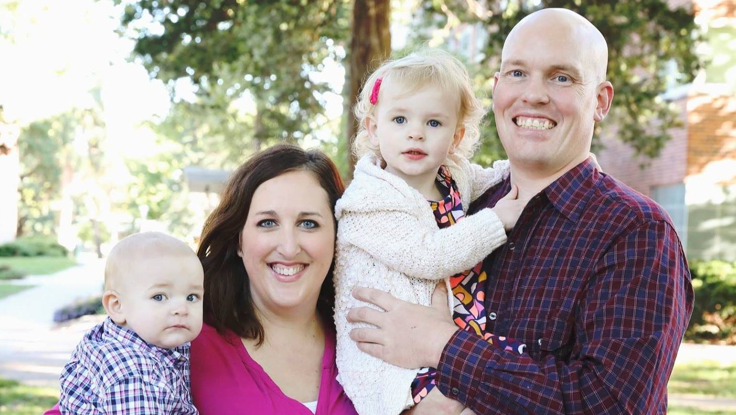 Fundraiser for Sarah Rathbun by Roman Knezovich : Rathbun Family Support