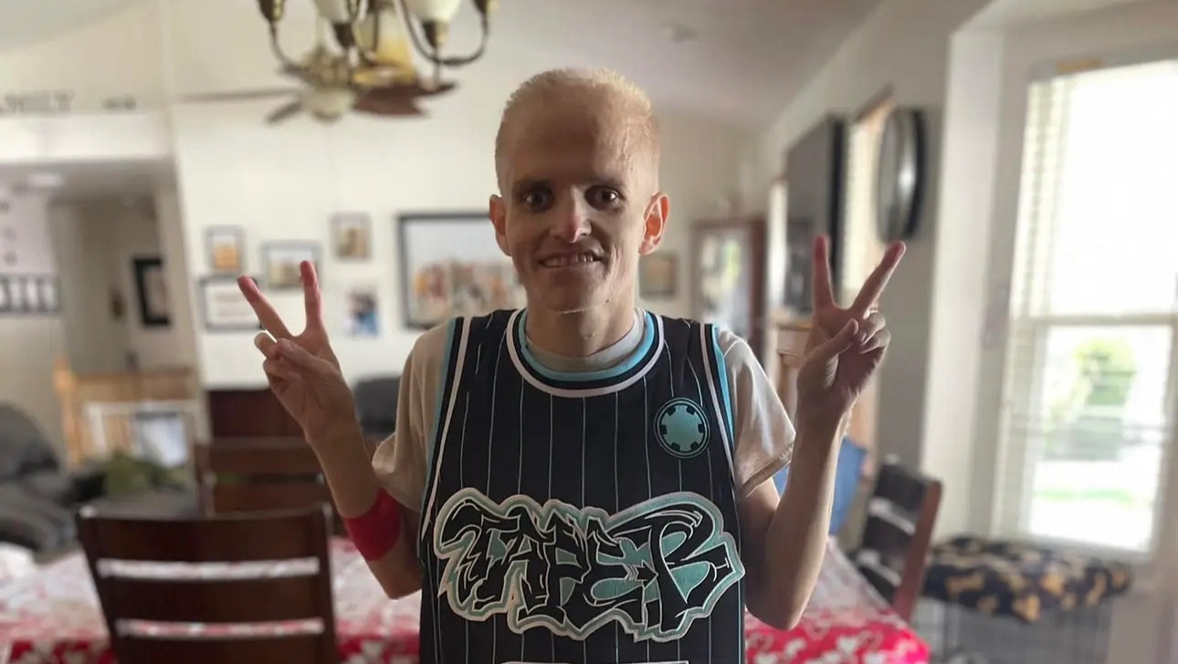 Fundraiser for Larry Knowlden by Tyler Knowlden : Help Trever Fight Cancer