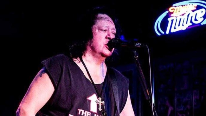 Fundraiser for Sharon White by Wendy Halford : Let's Help Bert White