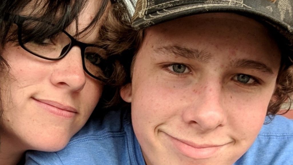 Fundraiser for Lisa Bay by Alix Feiss : Let’s help Lisa