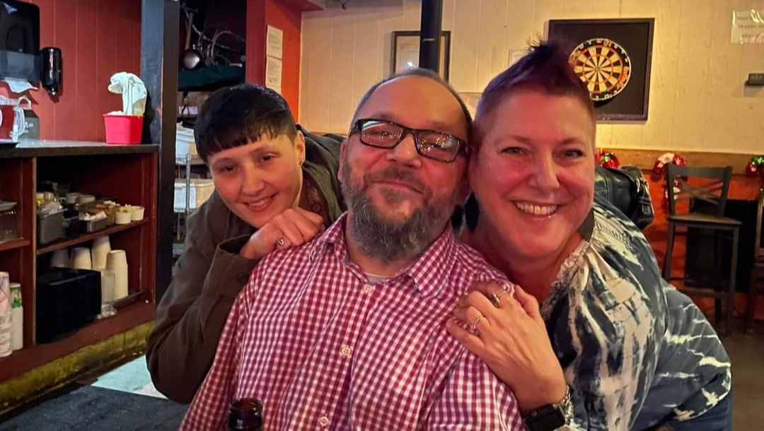 Fundraiser for Laura Linkoff by Terrie Dias : Our Sweet Laura is in ...