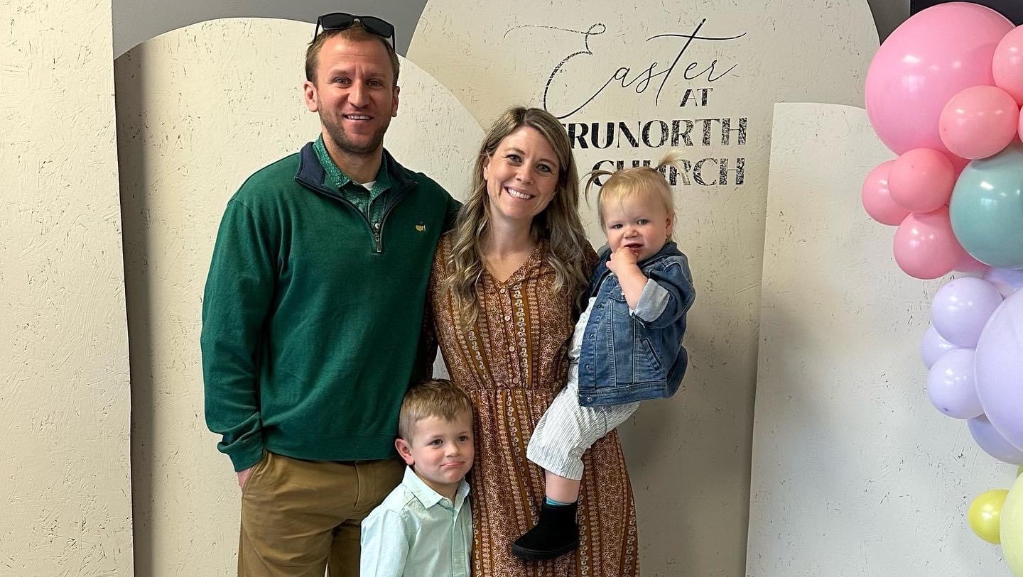 Fundraiser for Teresa Cox by Chelsea Lamb : Kristin’s Medical Fees