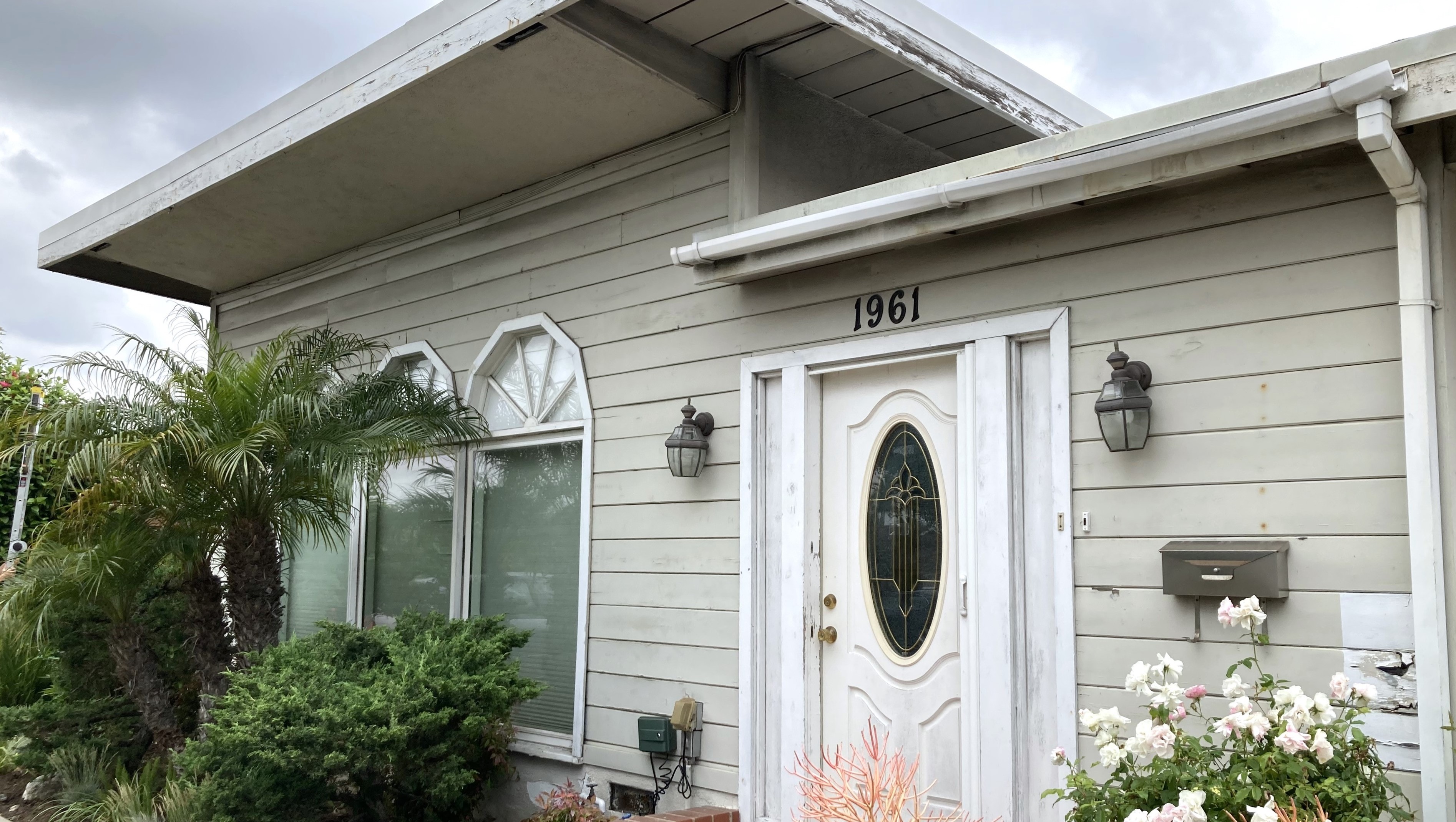 Fundraiser by Hoson House : AC & Painting