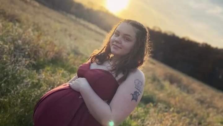 Fundraiser by Shiloh Jakubiec : Stevi Bennett memorial funeral