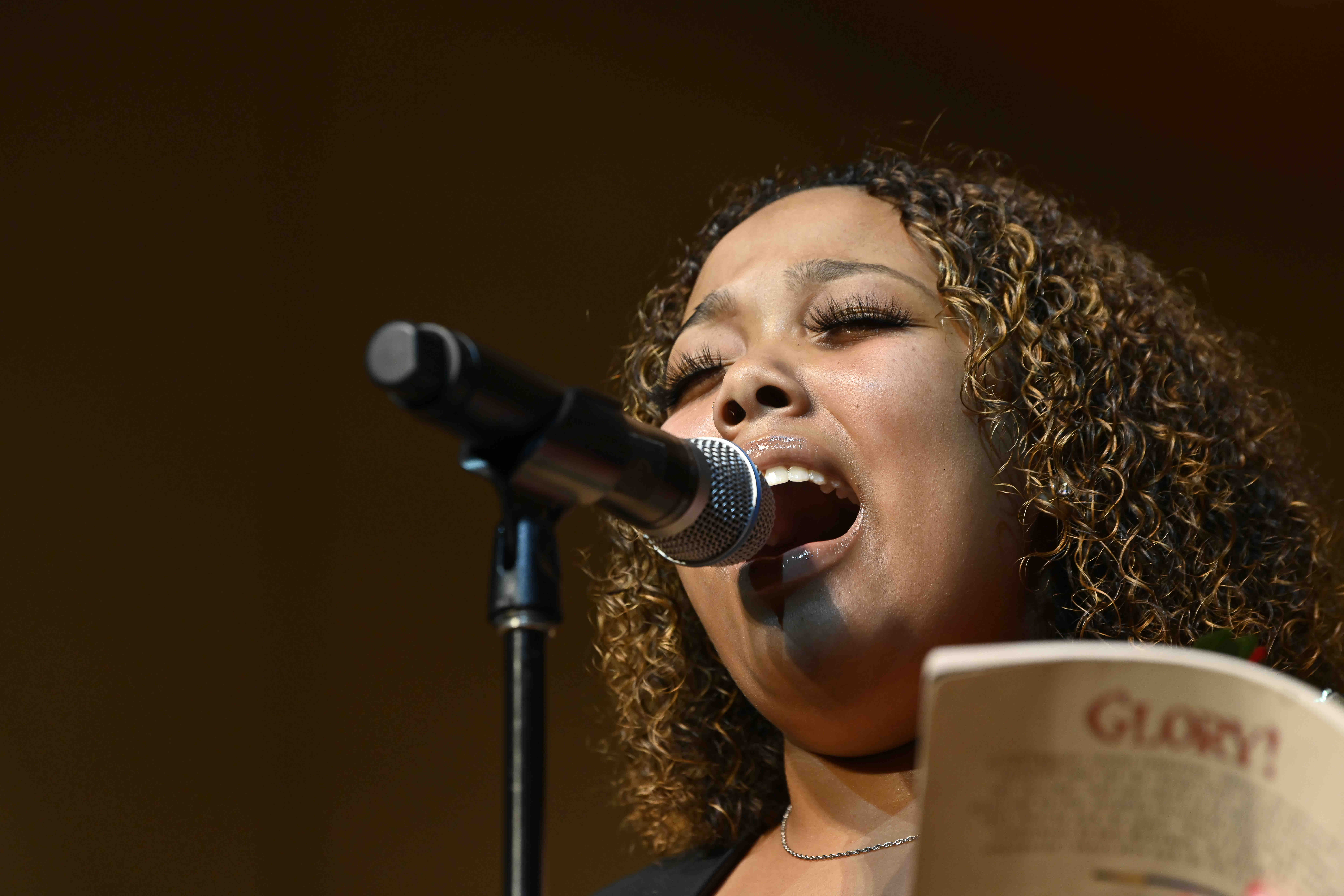 Fundraiser by Chloe Moses : Chloe sings in Greece 2024