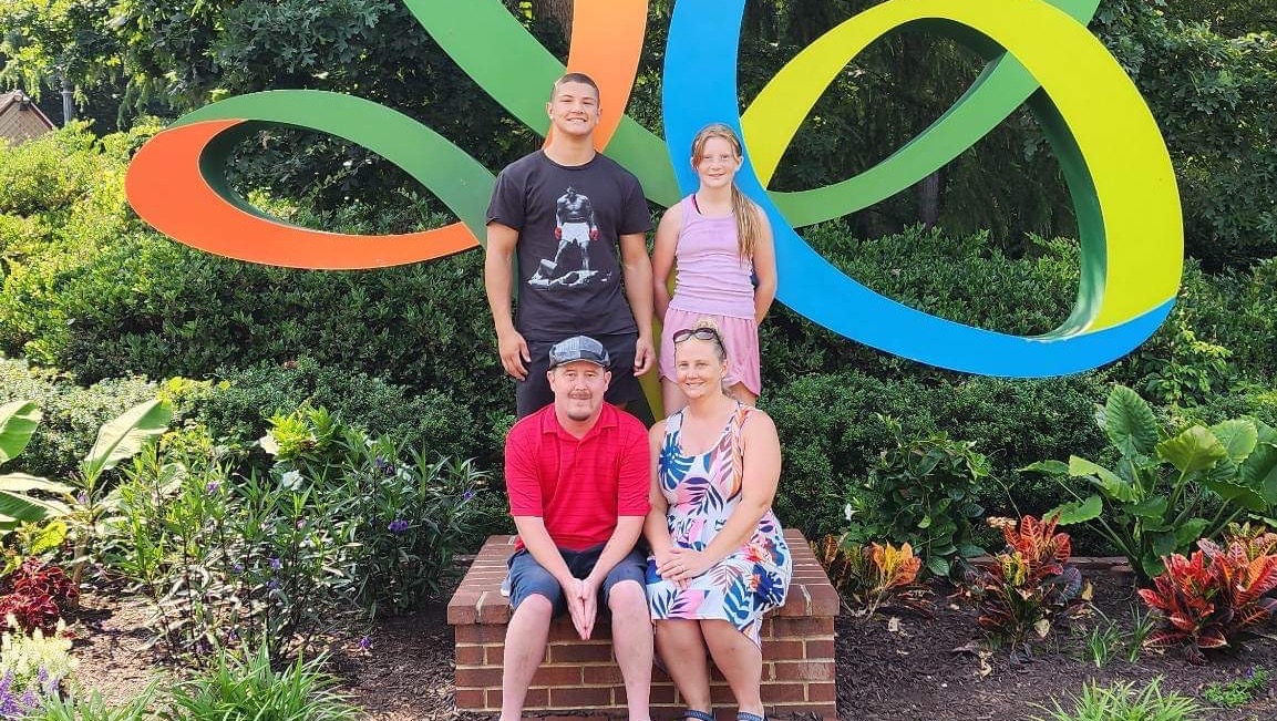 Fundraiser for Lauren Gager by Patrick Herndon : Medical costs for the ...