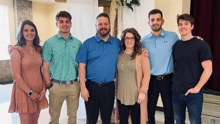 Fundraiser for Angela Belitz by Kristi Svec : Matt and Angie Belitz family