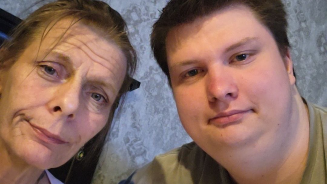 Fundraiser for Levi Tetrault by Amaya DeNucci : Levi and his mom Lisa