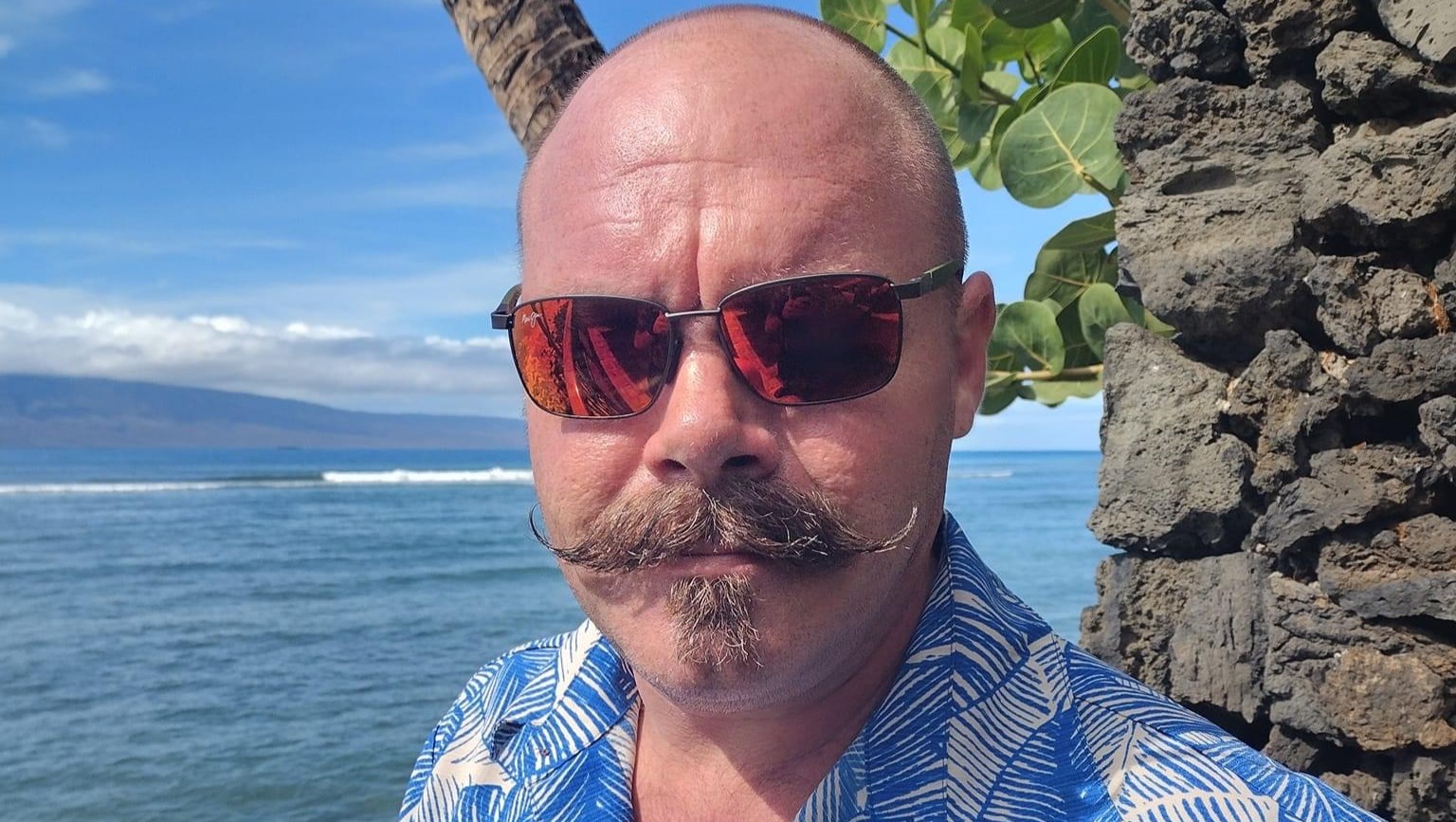 Fundraiser for Robert Slade by Eric Hamerski : Rob Lost Everything