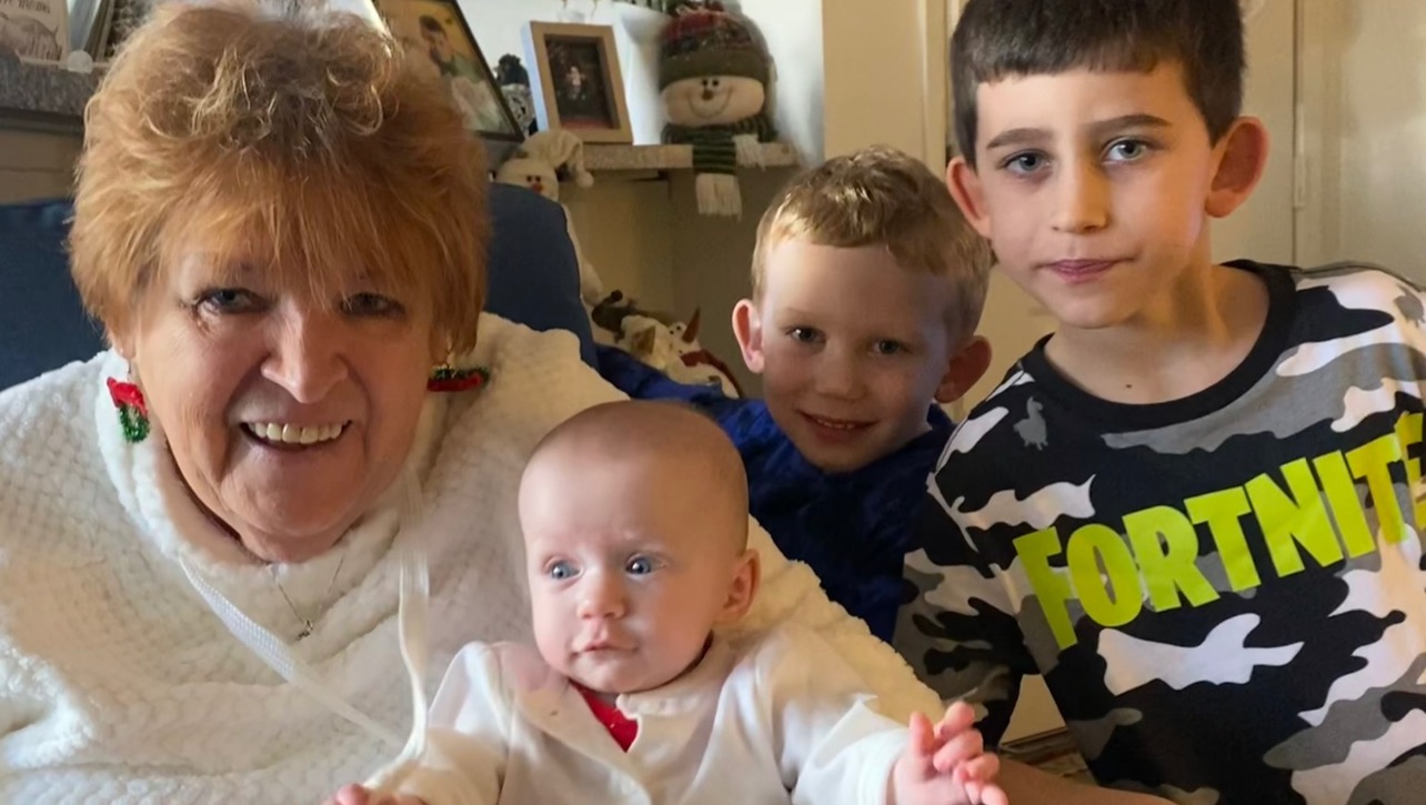 Fundraiser by Elizabeth Ladd : Help me bury my momma ️