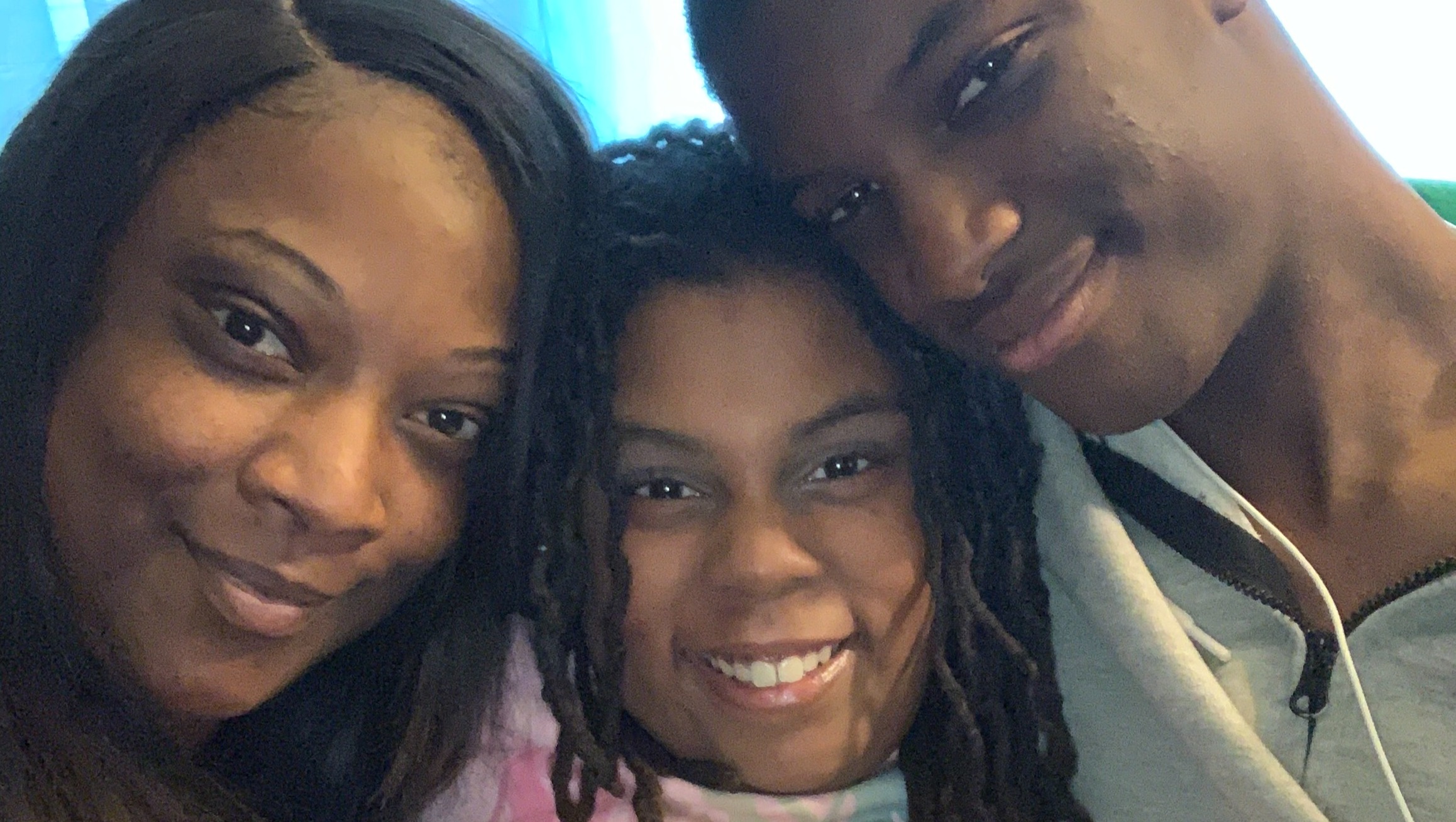 Fundraiser by Valyncia Gogins : My Family Needs Help