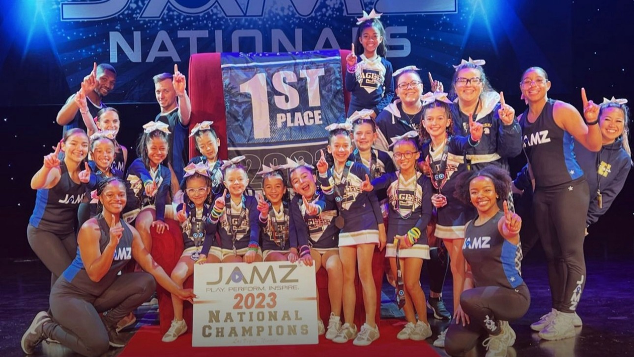 Fundraiser by Erin Hawthorne : El Segundo Jr. Pee Wee Cheer