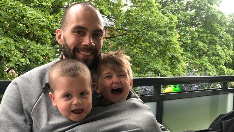 Fundraiser for Meredith Bianca Kramer by Enzo Neck : Söhne und Familie ...