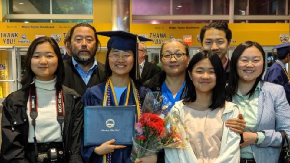 Fundraiser for Qiaofeng Wang by Quiann Sun : Help Rose Wang and Her Family