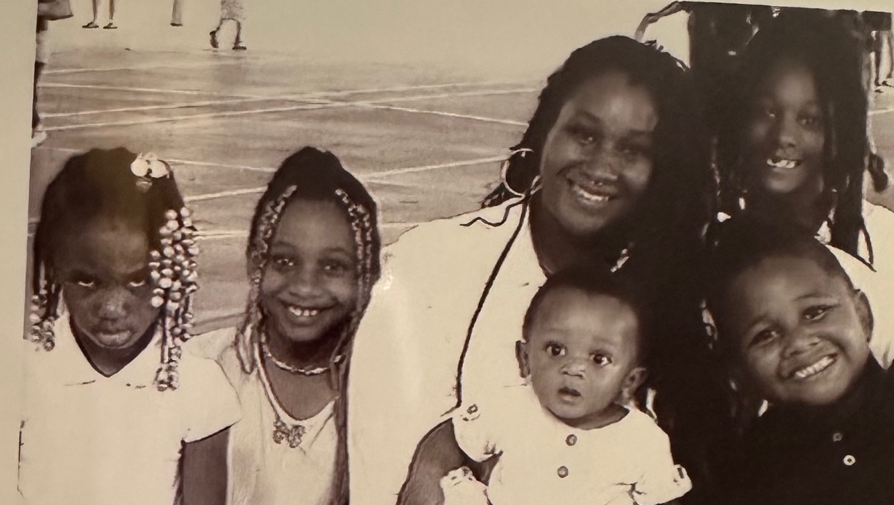 Fundraiser by Dustin Reid : The 5 Heartbeats of Miresha Reid