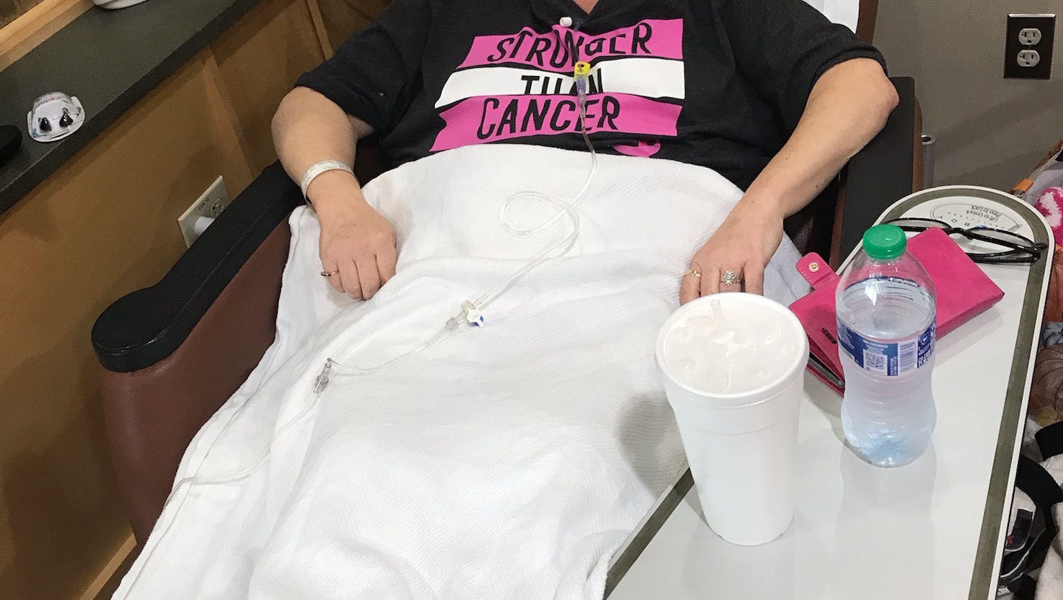 Fundraiser by Nancy Nenneau : Angela Laster pay enormous medical bills