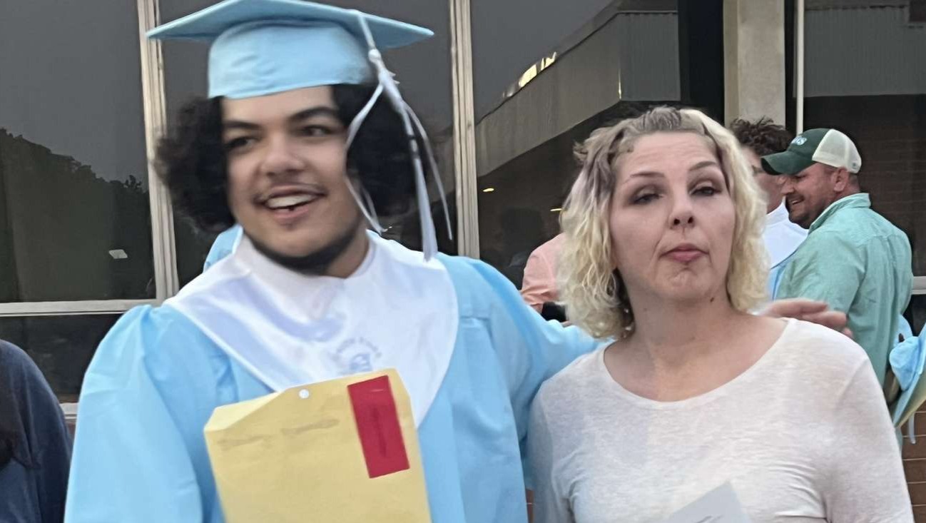 Fundraiser for Beneraldo Benitez by Elijah DeLong : Angela's Funeral ...