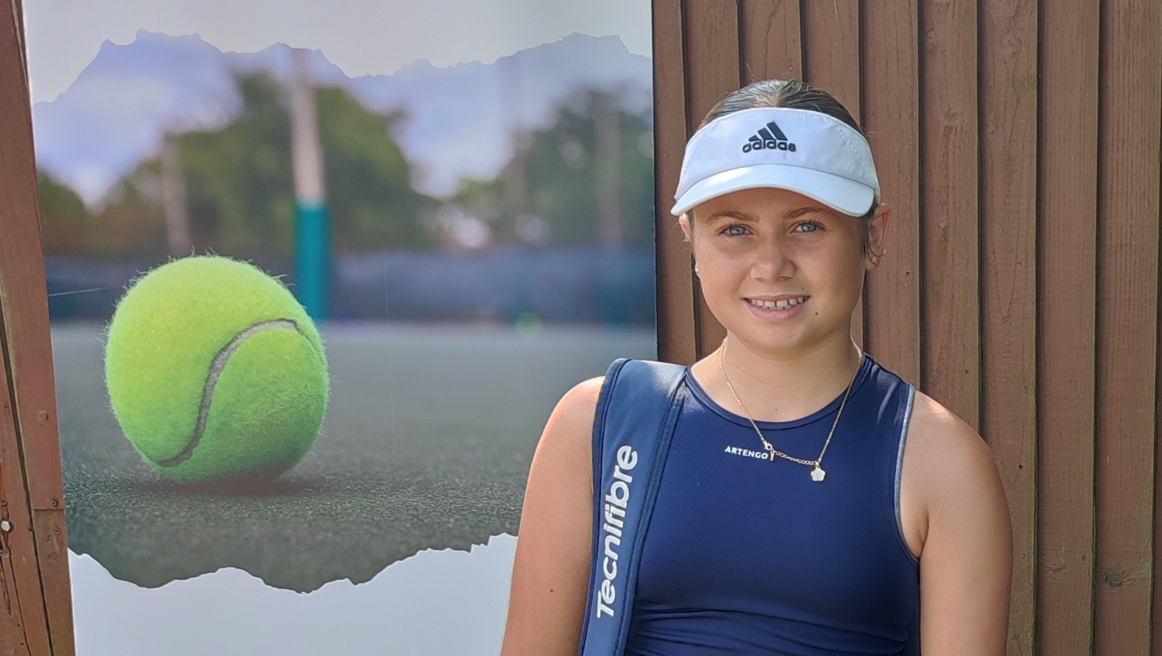 Fundraiser by Lena Kudla : Junior tennis player.
