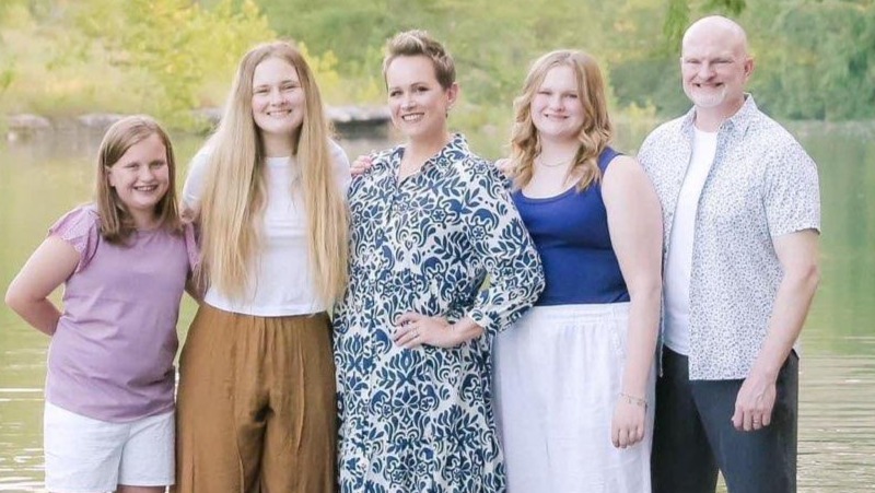 Fundraiser for Lisa Felthous by April Flowers : Mackenna Felthous ...