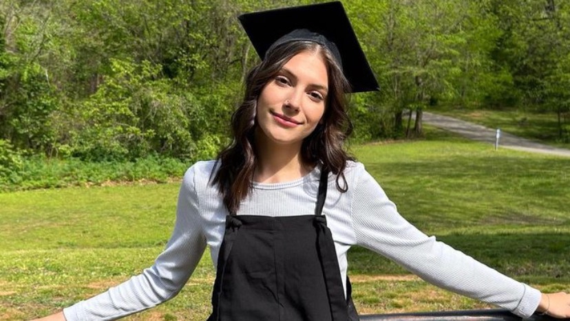 Fundraiser for Lauren Goodhart by Katie Bond : Please help Lauren recover