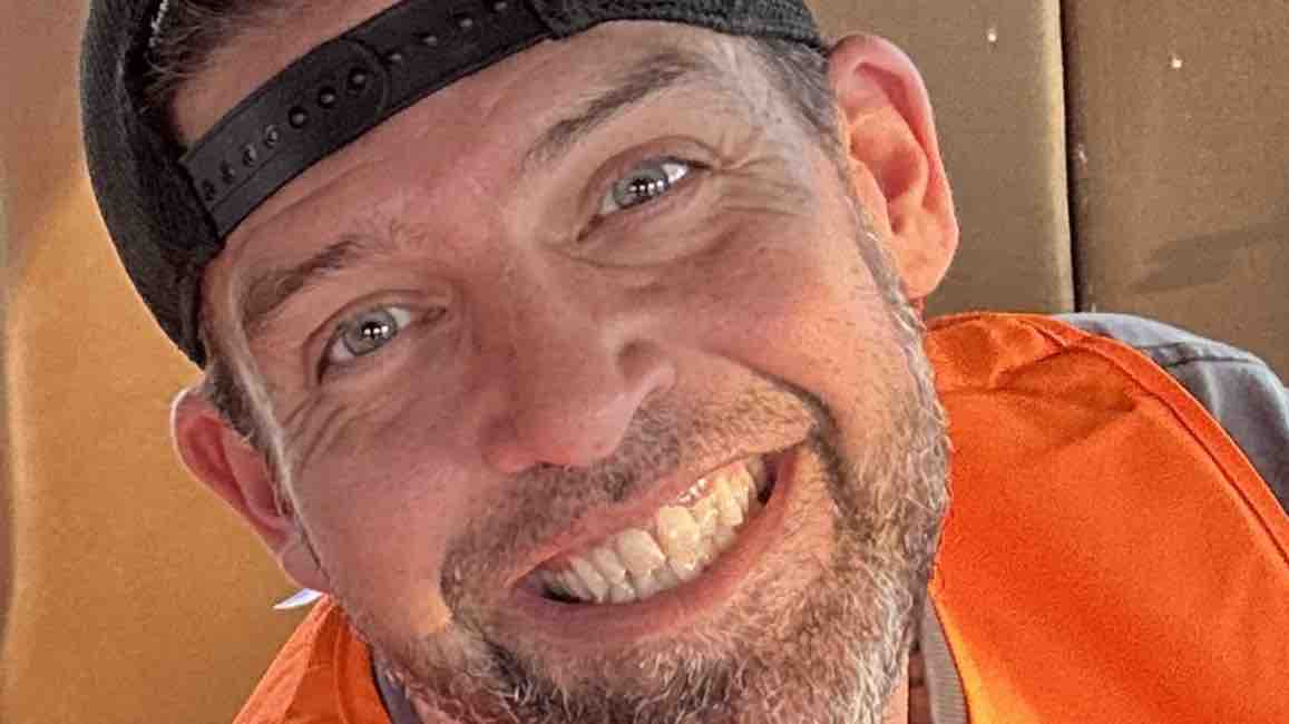 Fundraiser for Brande Tassin by Aran Patrick : Eric Stewart Funeral