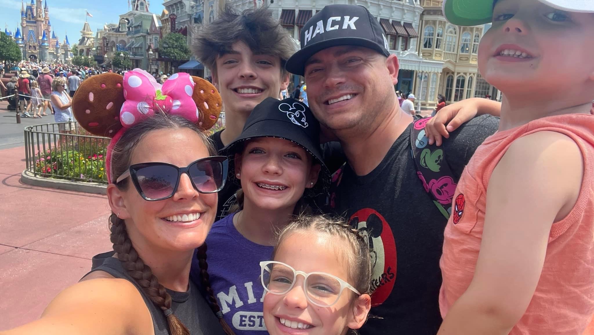 Fundraiser for Elizabeth Reeder by Stephanie Glover : Troy Reeder and ...