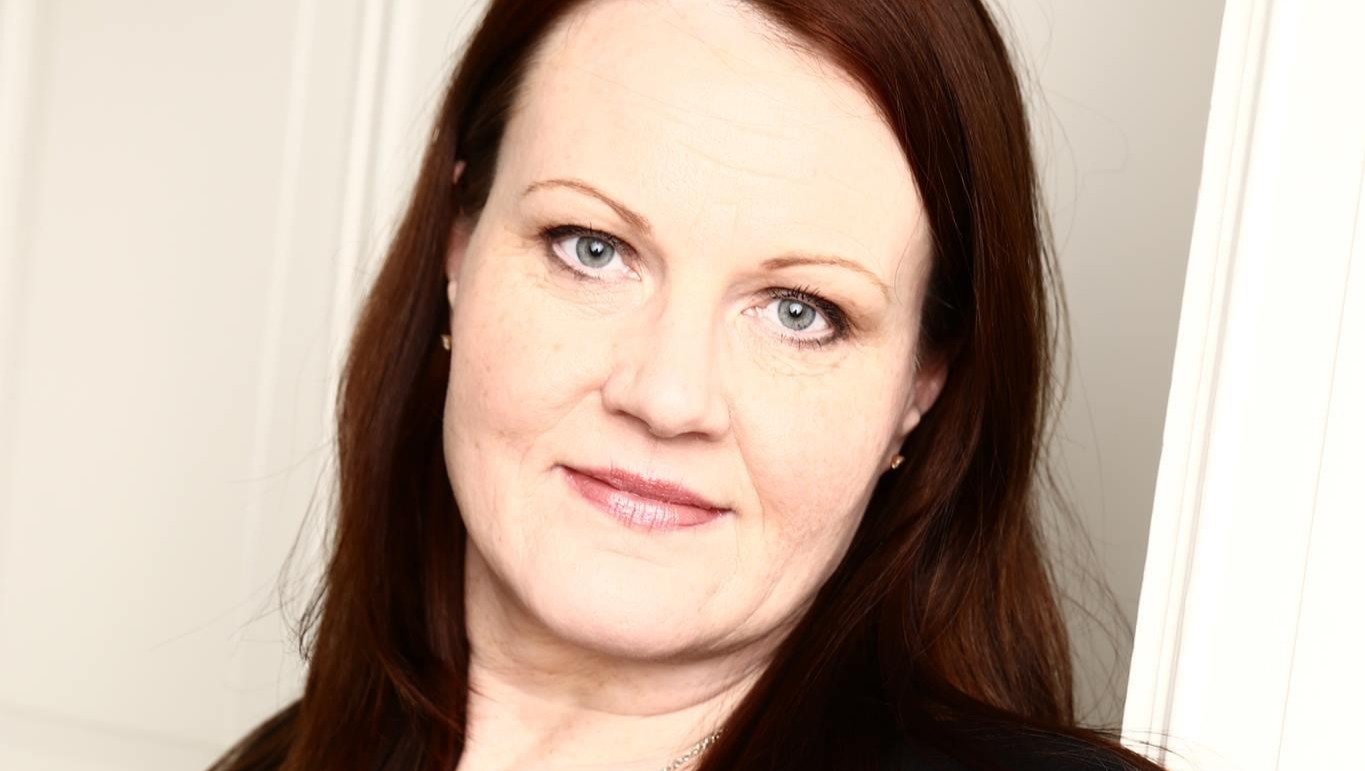 Fundraiser by Maria Englund : Akut! Hjälp oss finansiera behandling i ...