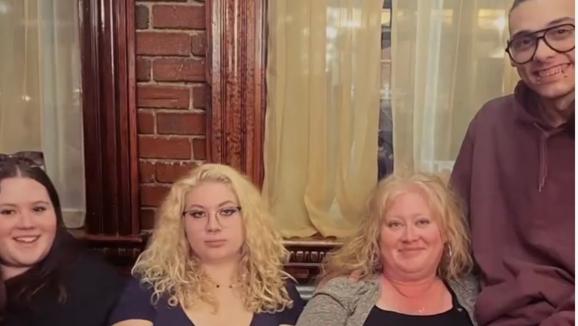 Fundraiser for Kelly Dery by Betsy Bugg : Help Kelly continue to care ...