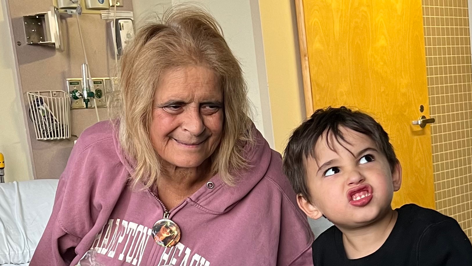 Fundraiser by Cj Montroy : Help, love and support Sue through her fight.