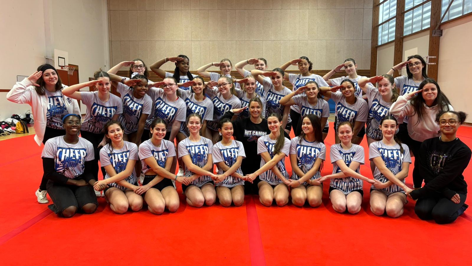 Fundraiser by Sabrina Raimbault : Cheer Unit au Summit