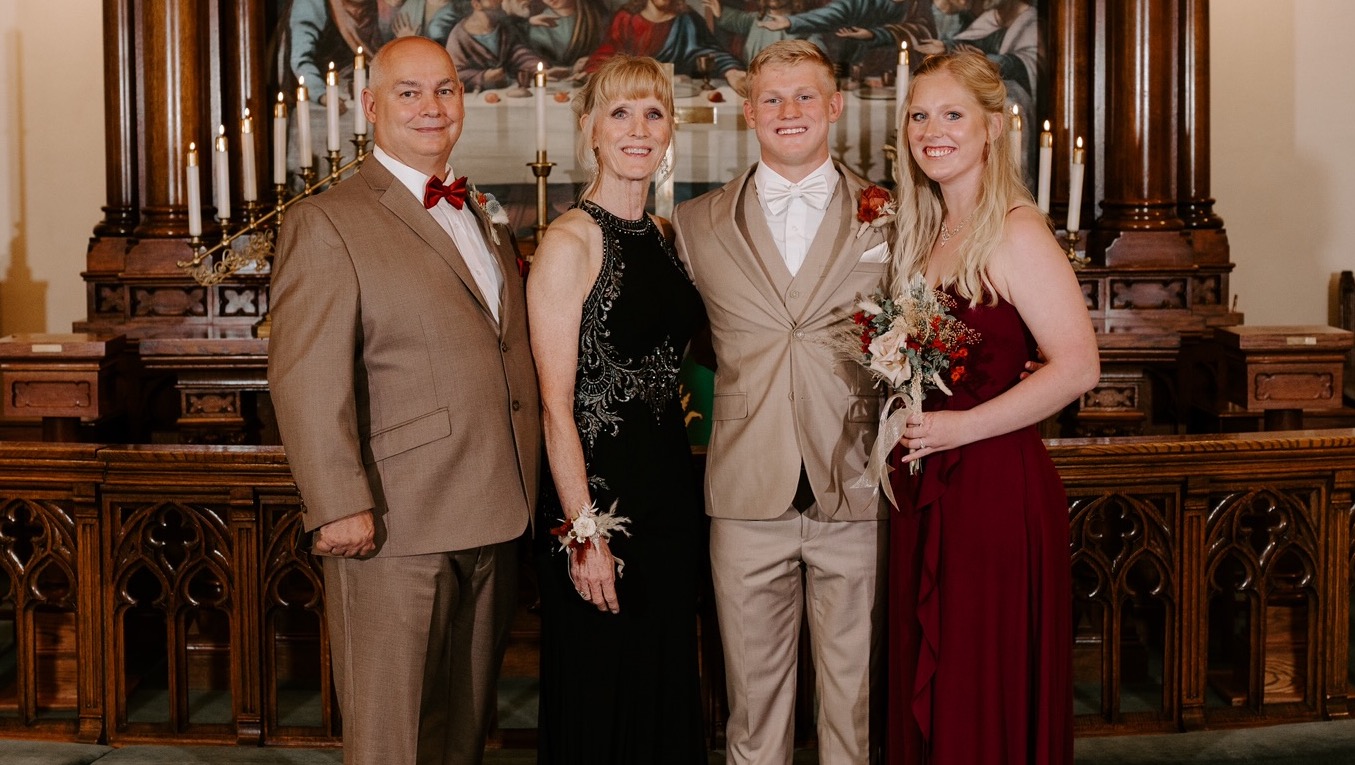 Fundraiser for Kellyn March by Ella March : Dan March and Family