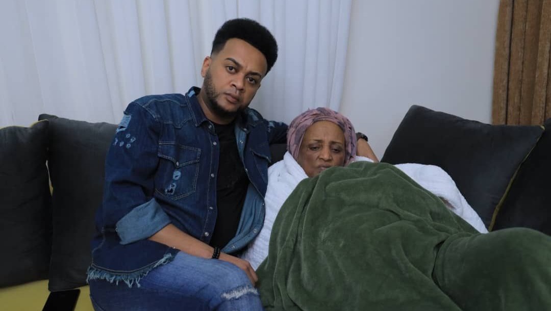 Fundraiser by Beruk Habte : ሓገዝ ን ስነጥበባዊት ሲስተር ኣልማዝ ስዩም፣ ኣደ ሳሙኤል ዘርዝጊ ኢሳው