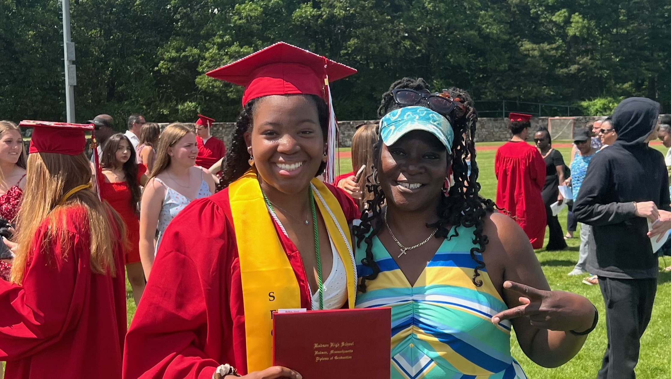 Fundraiser for shannon collins by Sarah Maston : Angela's Medical Emergency