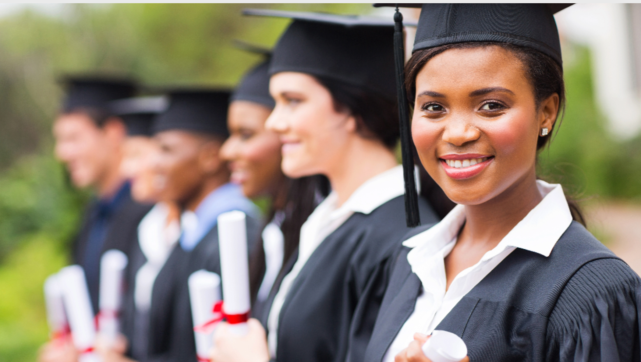 Fundraiser by Dunice Harrell : 2024 Senior Grad Portraits for Low ...