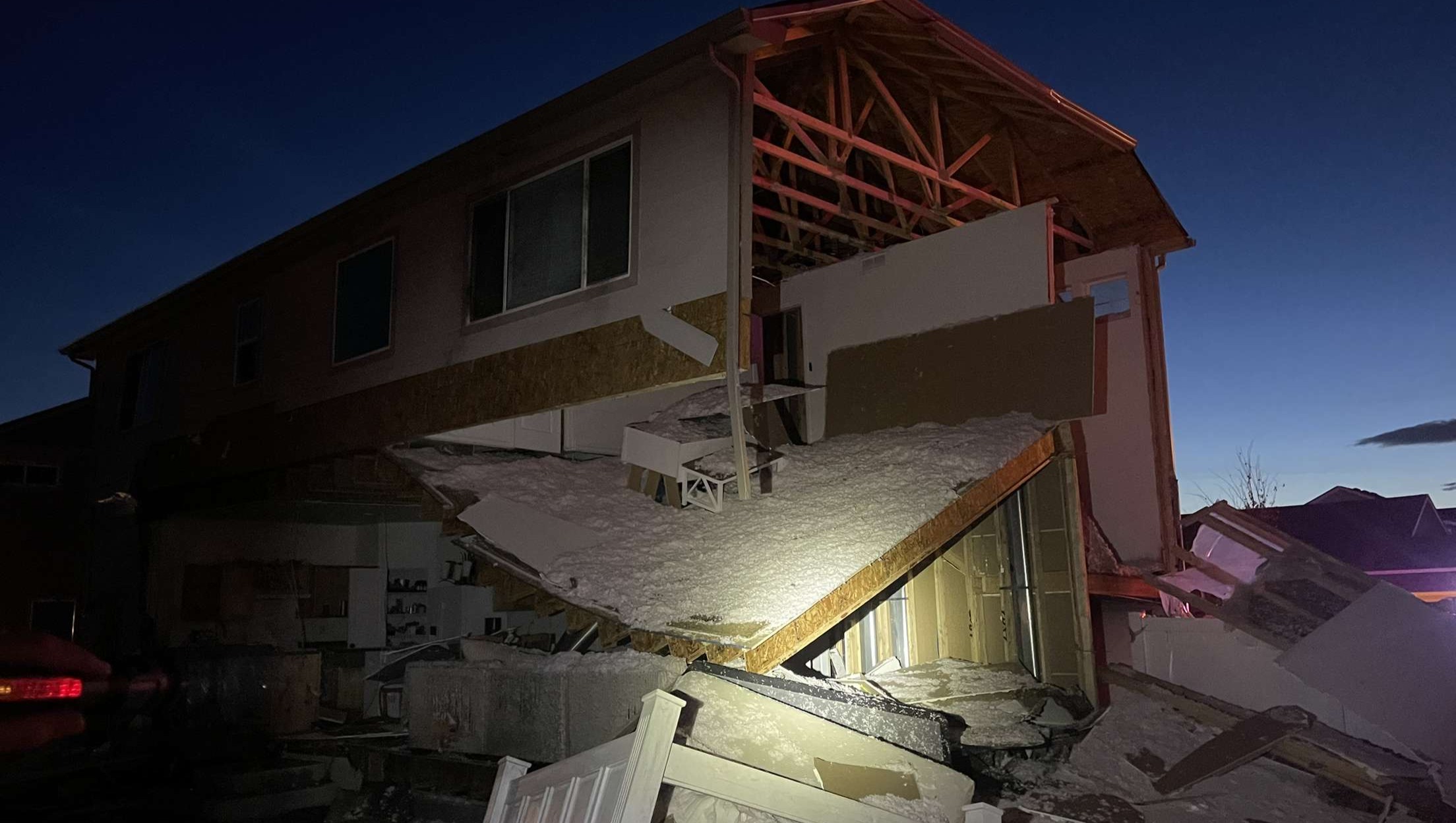 Fundraiser by Cami Farmer : New Family House Explosion