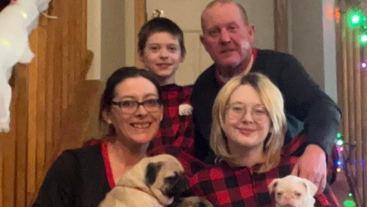 Fundraiser for Christa Lowery by Maureen Burns : Lowery Family fire