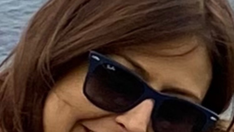 Fundraiser for Robyn Allison by Laura Foley : Please donate to help Robyn.