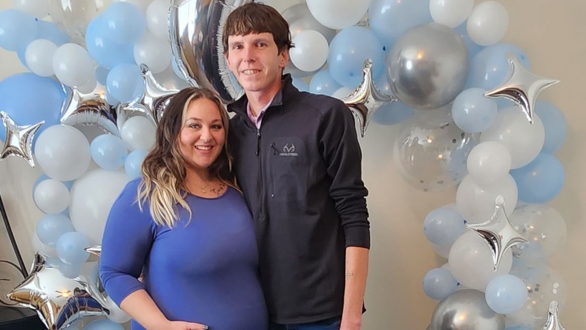 Fundraiser for Kelly Smith by Ashley Etheridge : Kelly & Ryan Medical Fund