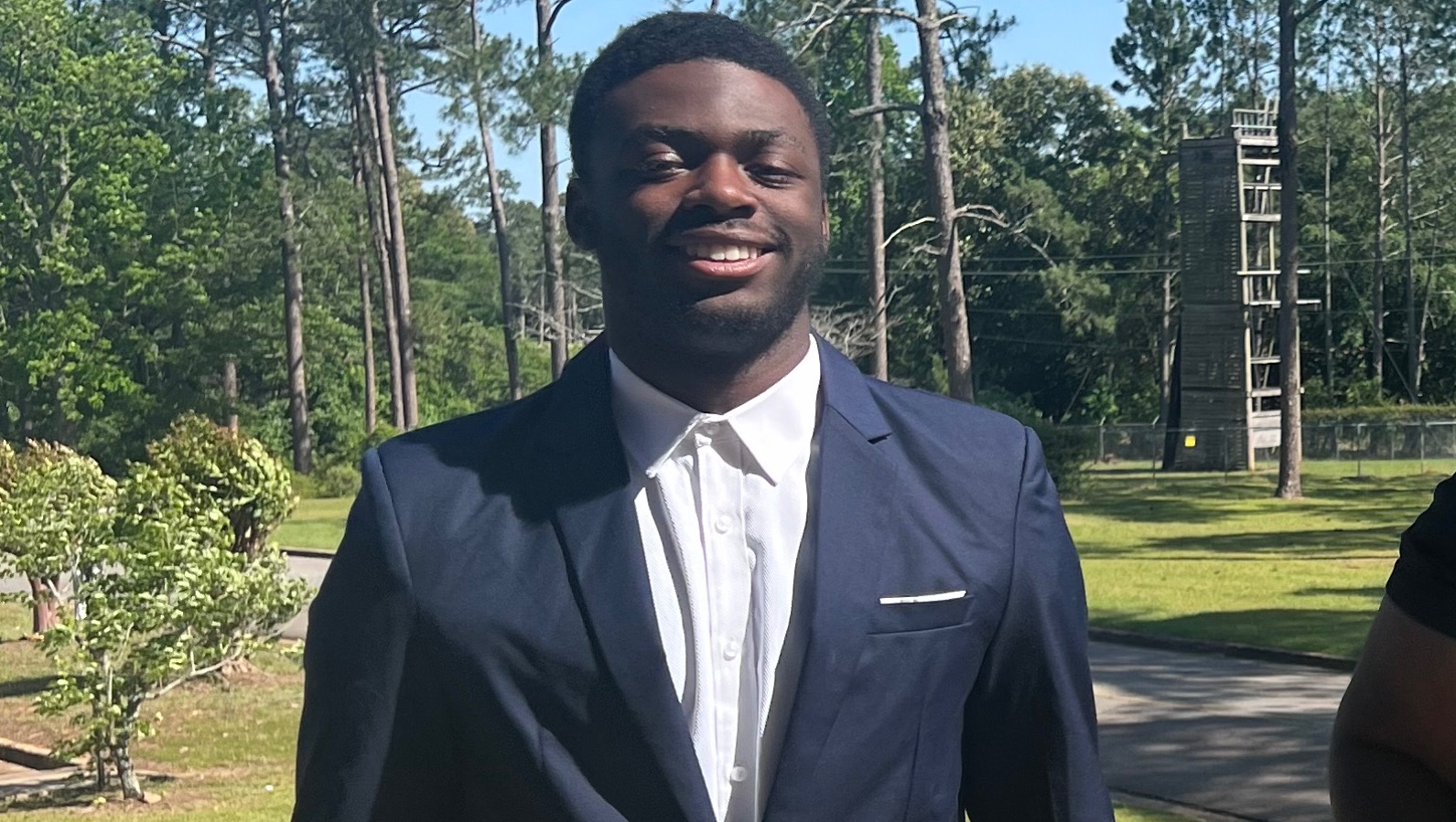 Fundraiser by Enya Priester : Devin Reeves’ College Fund