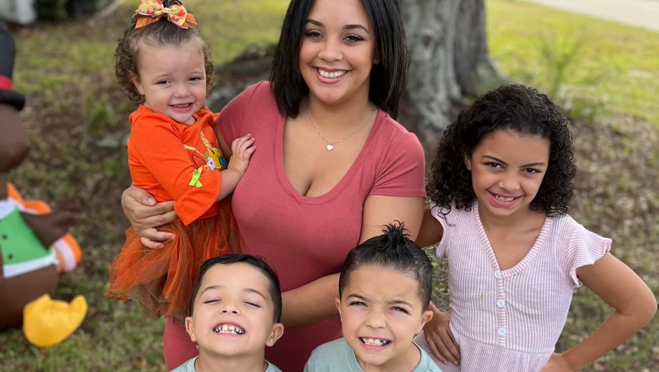 Fundraiser for Jenet Braxton by Melissa Rogers : Jénet Braxton and children