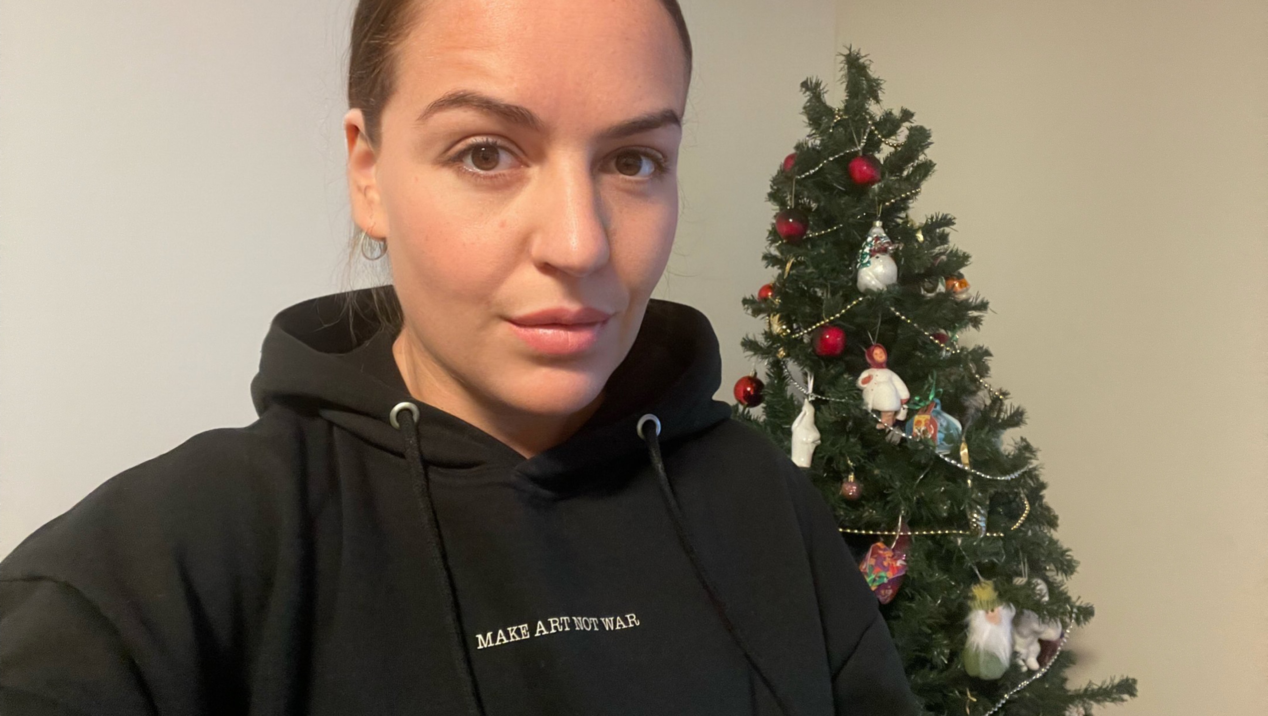 Fundraiser by Alina Berkovskaia : Buy a new camera
