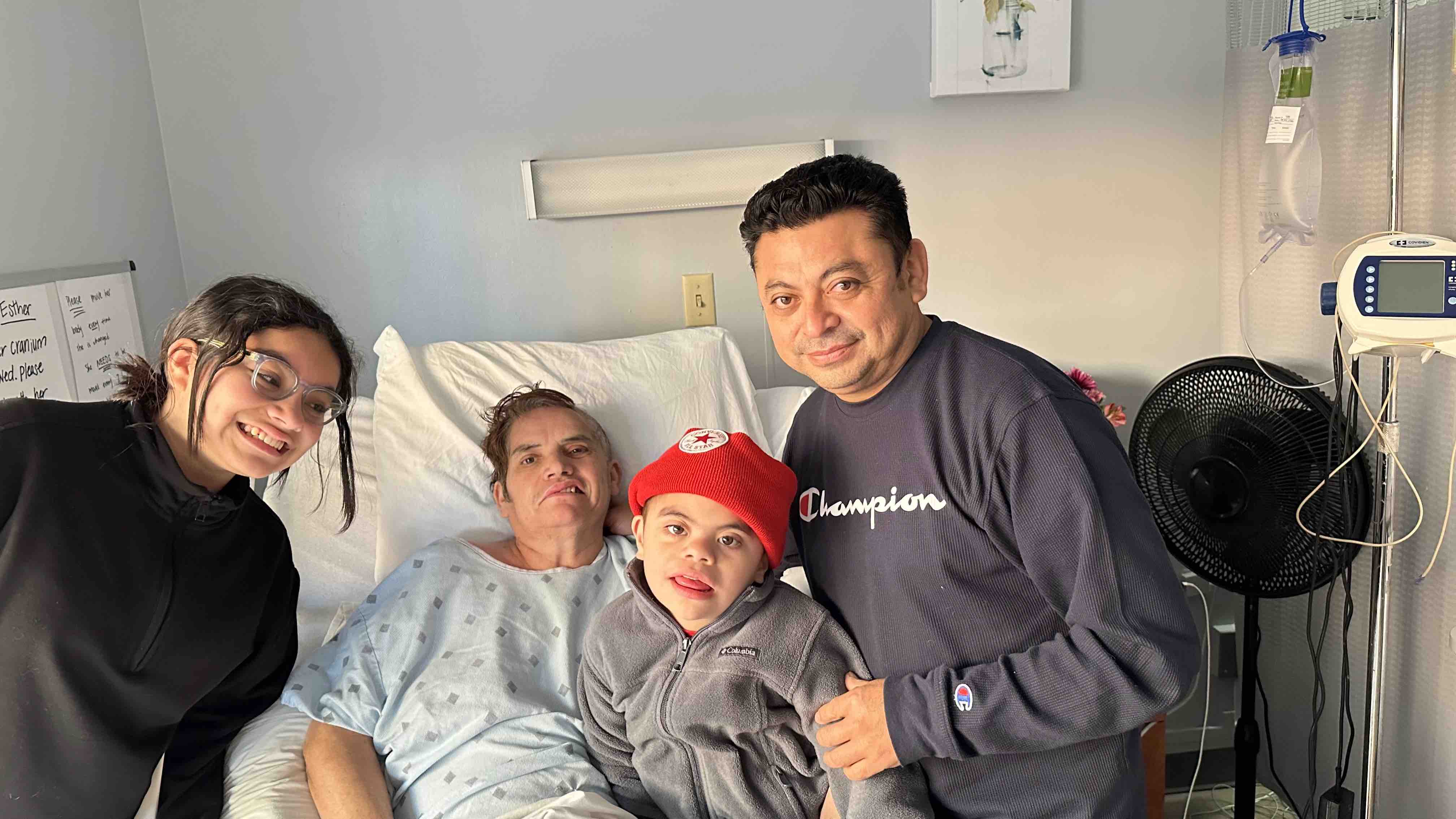 Fundraiser by Karina Santiago : Helping Esther Family