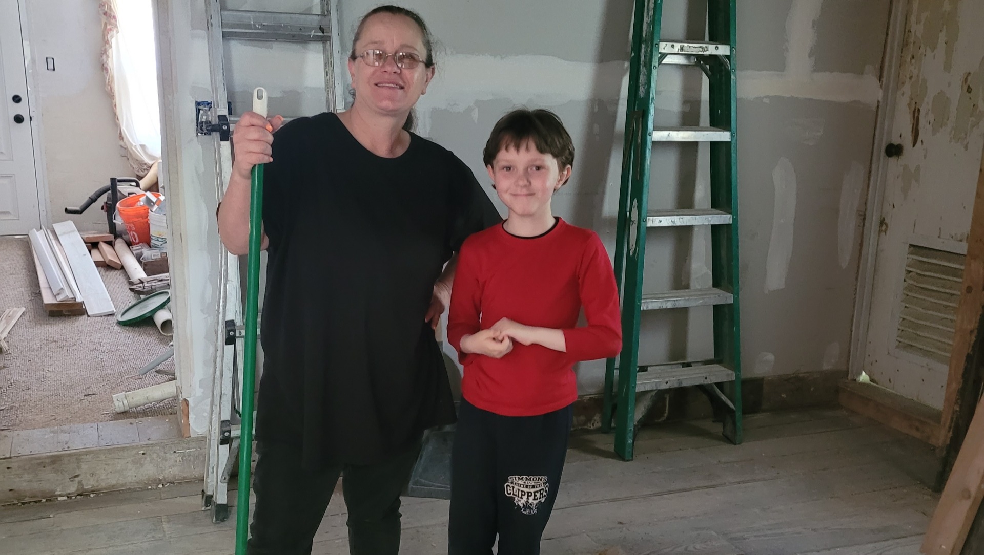 Inzamelingsactie van Philip Gee : Gee family. The final push to get us home