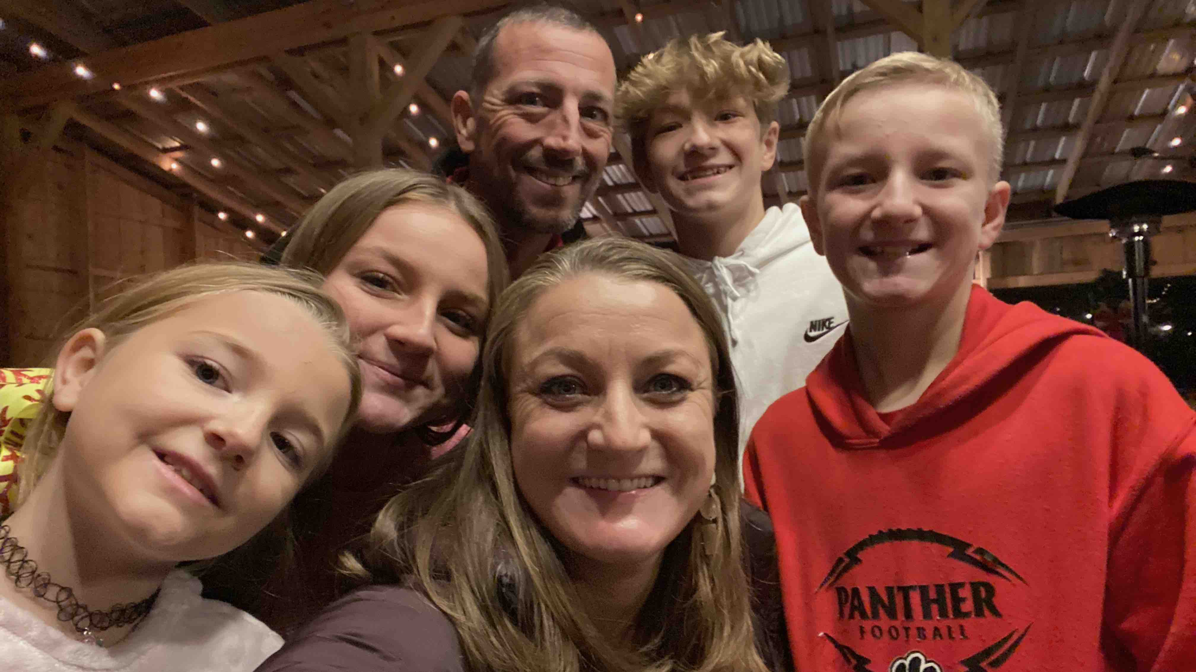 Fundraiser by Ali Mac : Holiday Help for the Mardos Family