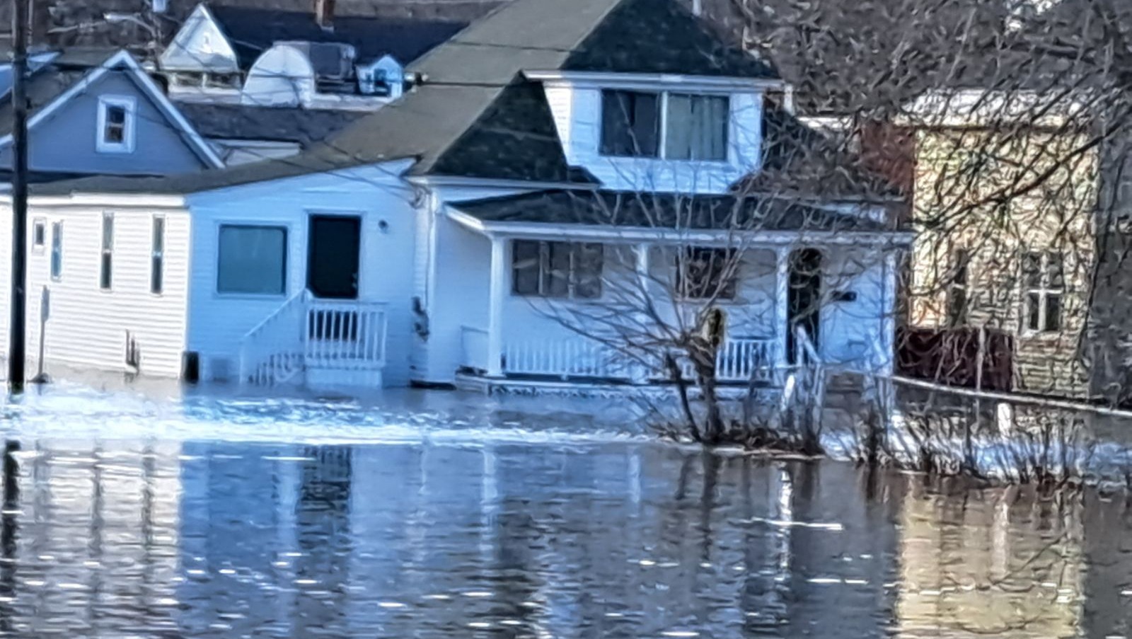 Fundraiser by Andrew Castro : House was flooded and lost