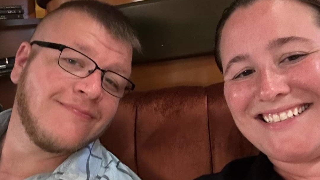 Fundraiser for Sarah Larkin by Gina Rendo : Larkin family cancer relief