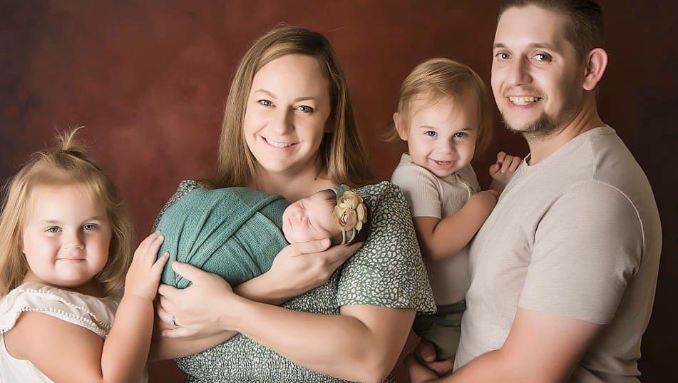 Fundraiser for Holly Thompson by Jessica Gardner : Jesse Thompson
