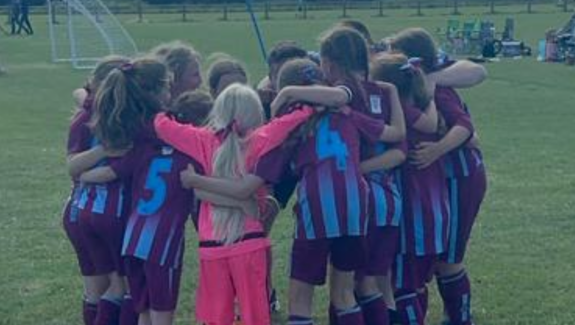 Fundraiser by Ben Mcknight : Groves JFC U9 Starlet Girls